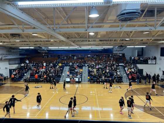 Munising Mustangs (42) Boys Basketball vs St Ignace Saints (58) | WQXO ...